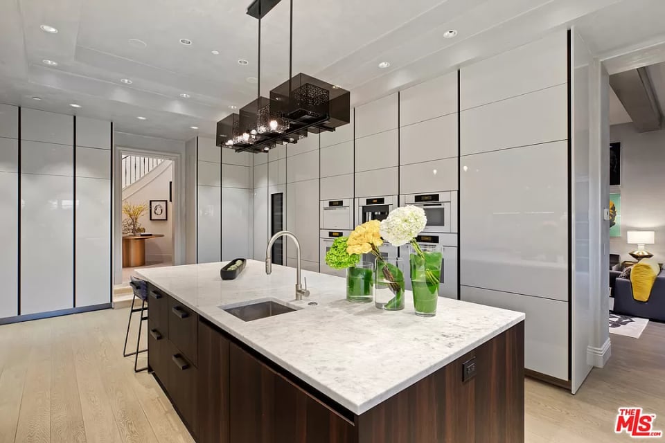5 Ways to Revamp Your Beverly Hills Kitchen | Rochelle Maize