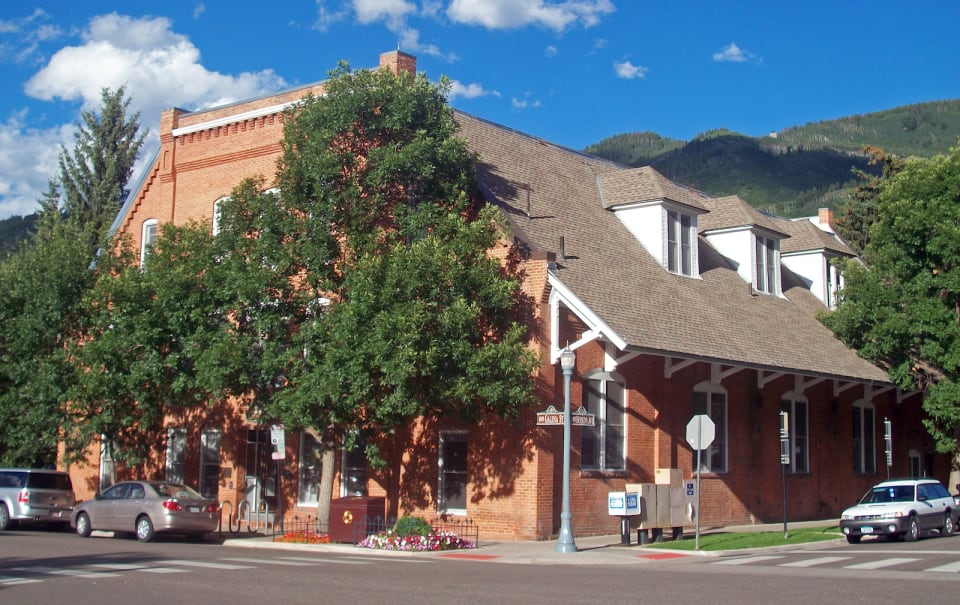 Activities and Tours to Dive into Aspen History
