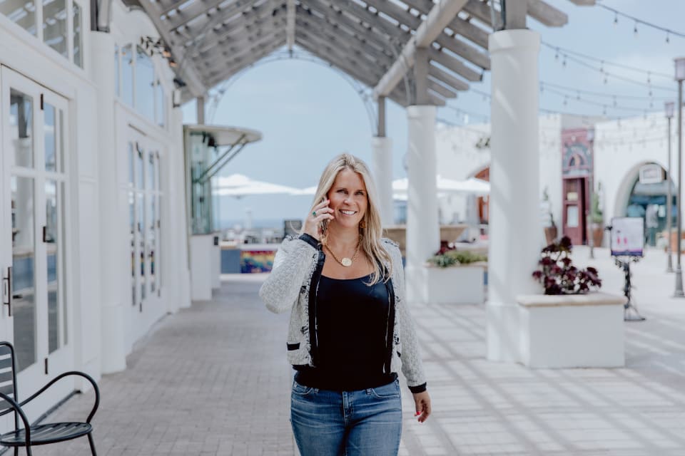 Picking the perfect Luxury Agent to buy or sell you a home