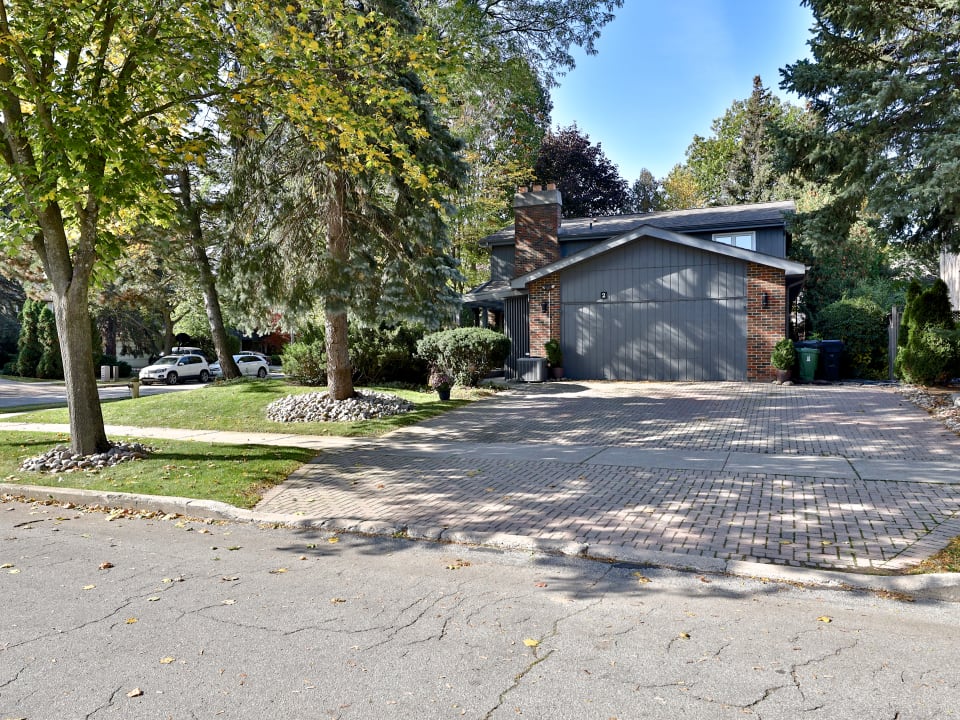 Wonderful Denlow Family Home | Barry Cohen Homes | Barry Cohen Homes