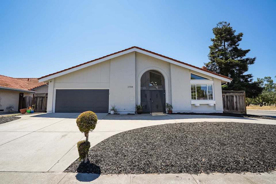 Cataldi Park Beauty! Introducing 2708 Babe Ruth Ave - Veritas Homes