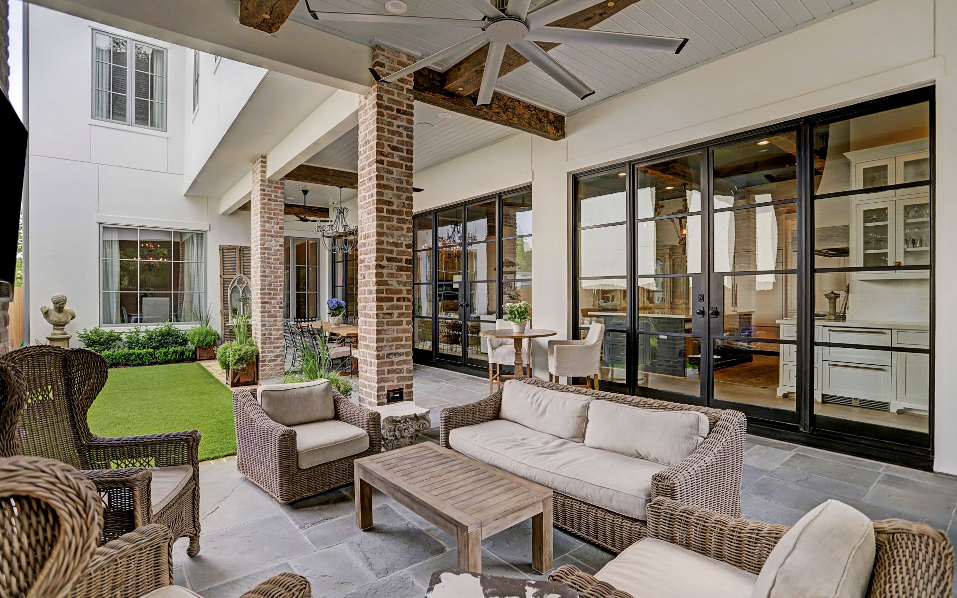 McCollum Custom Homes | Memorial Green Homes | Kim Whaley
