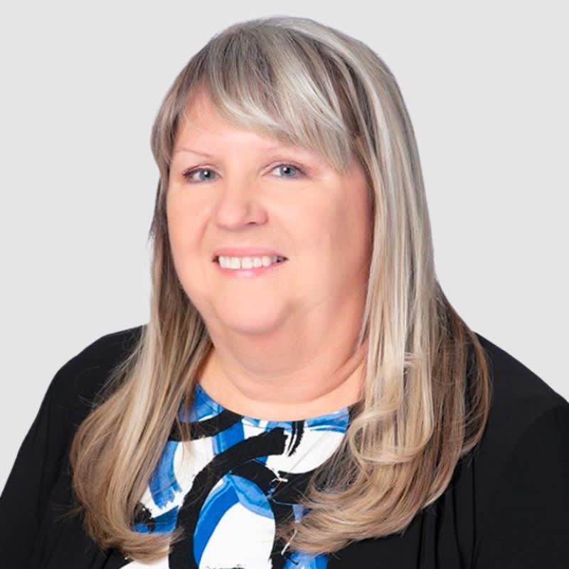 Meet Dion Davis - Your Local Real Estate Agent