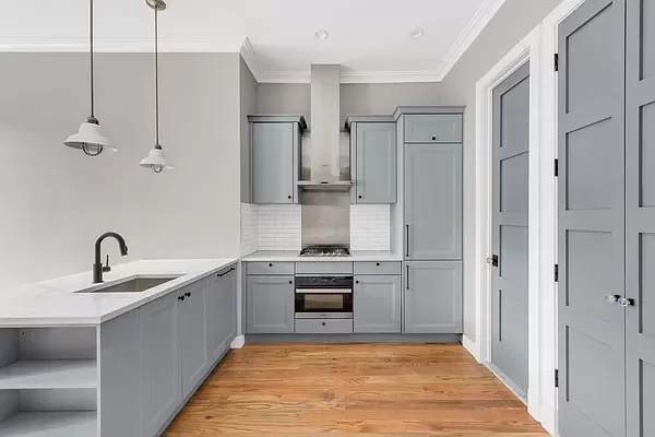 86 Amity Street Unit: 1B