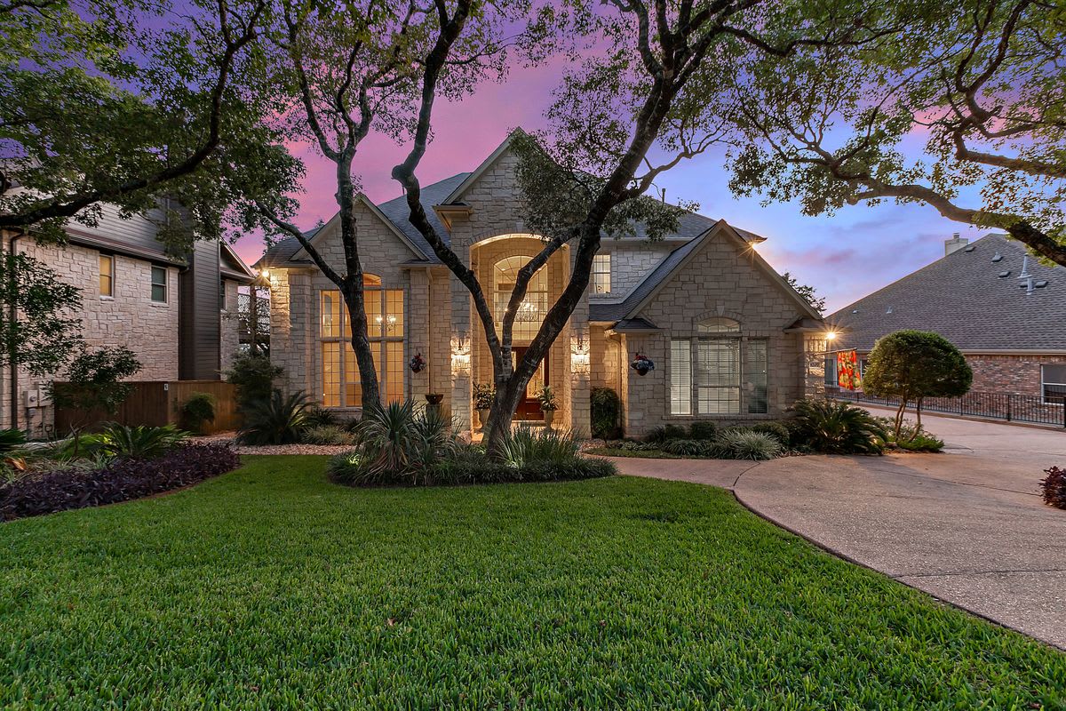 Jester/Canyon Ridge | Susan Barringer | Austin Real Estate Agent