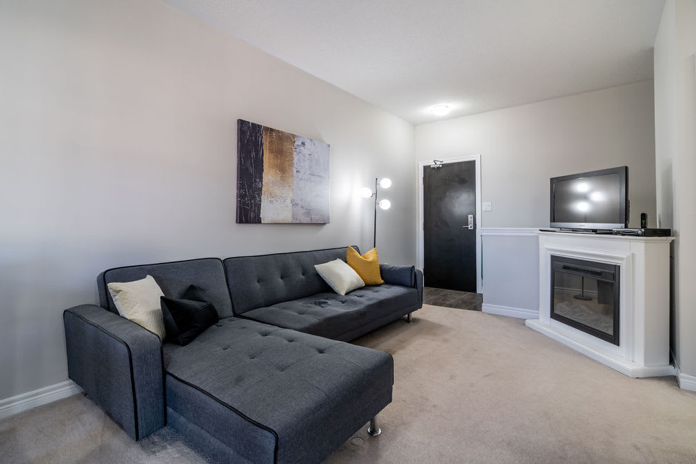 2333 Sawgrass Drive, Suite 201