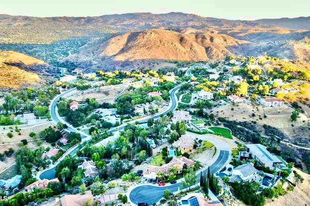 Bell Canyon | Neighborhood Guide