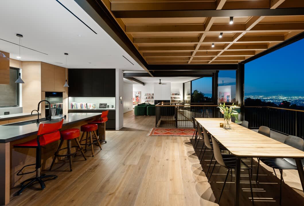 Hollywood Hills - Pyramid Place | PLG Estates Inc