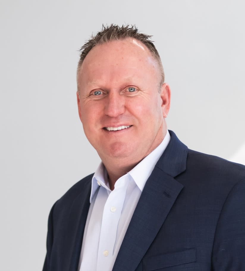 About Martin Devane | William Raveis Elite