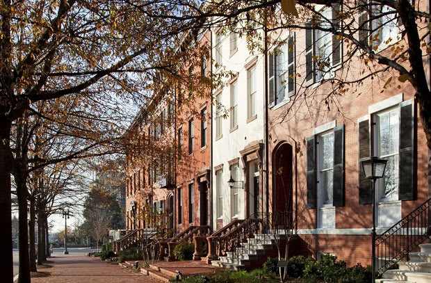 Navigating Real Estate Taxes: A DC vs. MD Comparison
