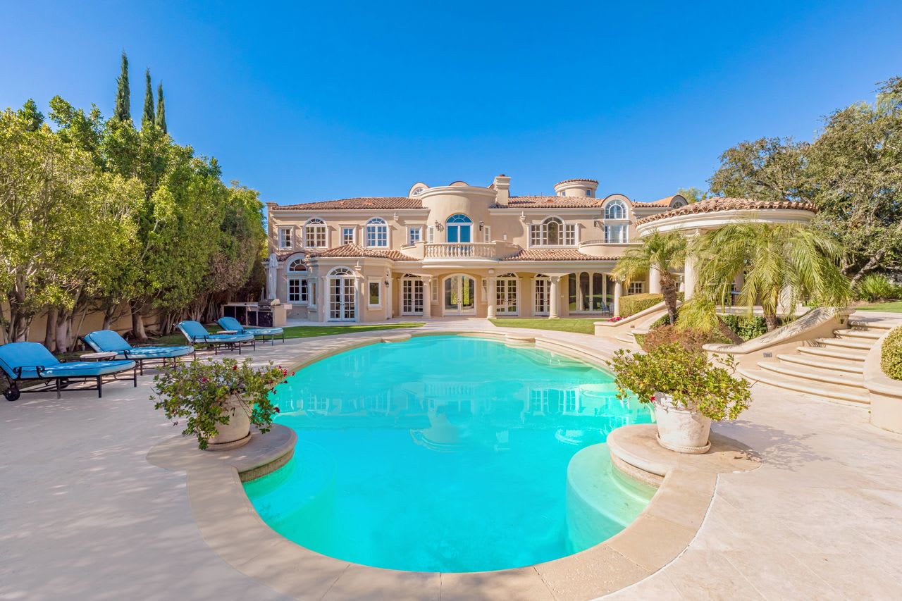 2148 Stratford Circle | Gigi Gharai