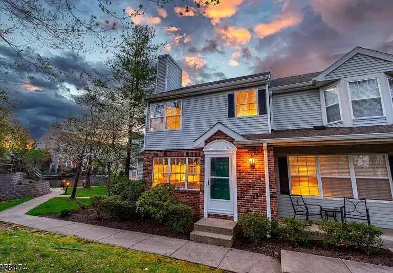 301 Appleton Way Unit: 301