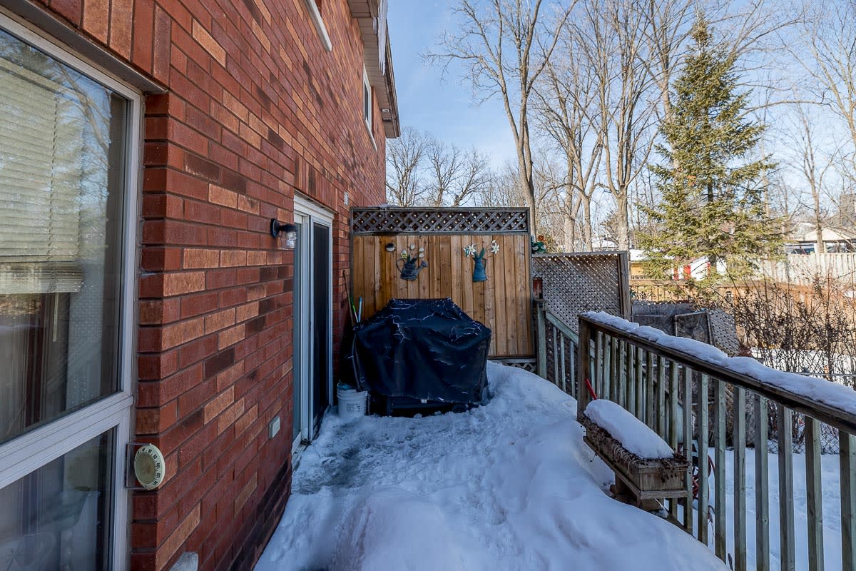 SOLD; Beauty in Barrie - Walking Distance to Waterfront | Barry Cohen Homes