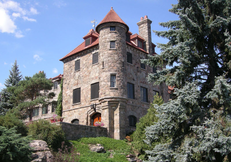 Singer Castle on Dark Island | New York, USA | Andy Ardila | Ardila ...