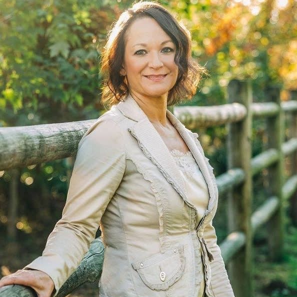 Meet Kim Miller - Your Expert Real Estate Advisor