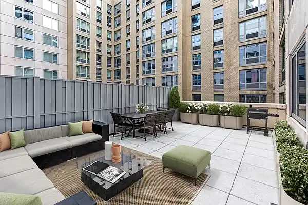 22 North 6th Street Unit: 3I+