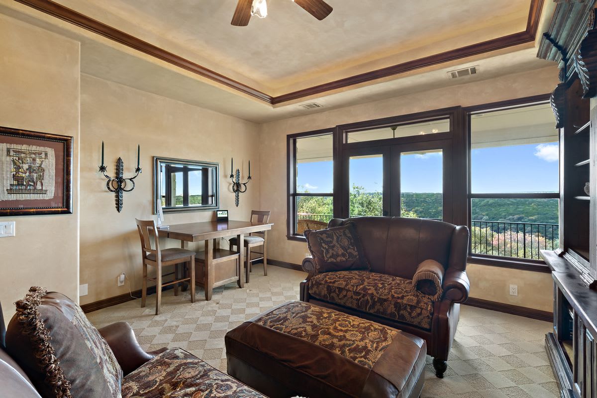 Jester/Canyon Ridge | Susan Barringer | Austin Real Estate Agent