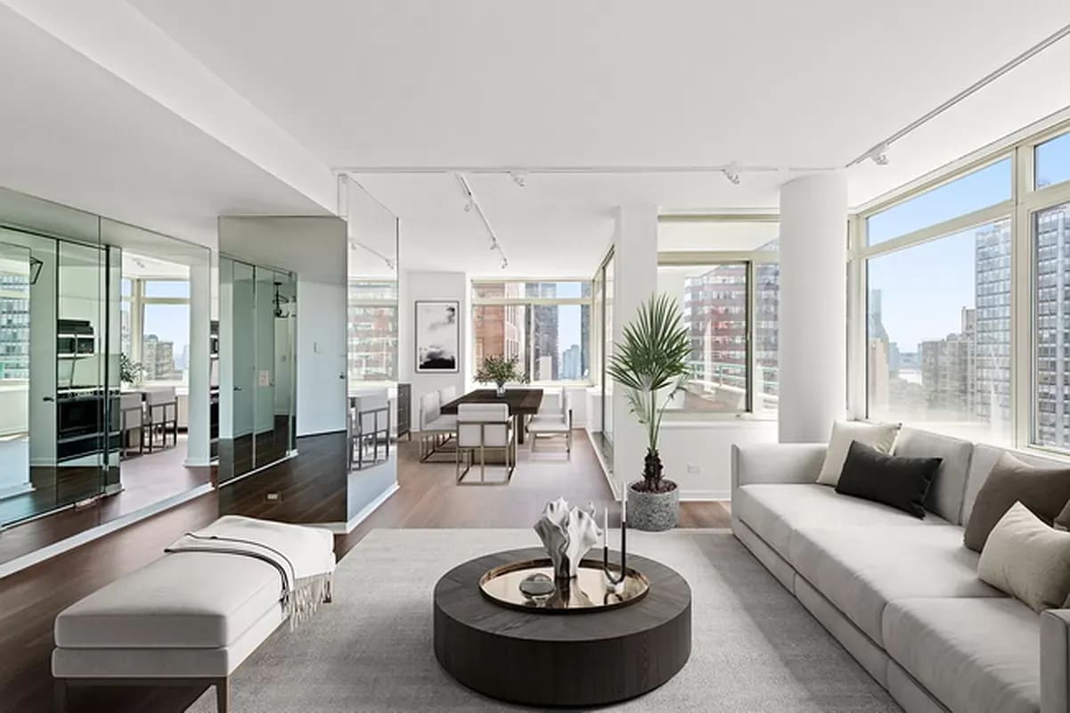 Maria Fernanda Roda Roca | New York City Real Estate Expert