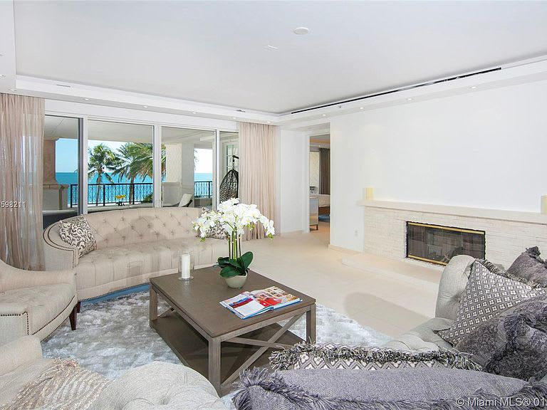 Dora Puig | Miami Beach Real Estate Agent