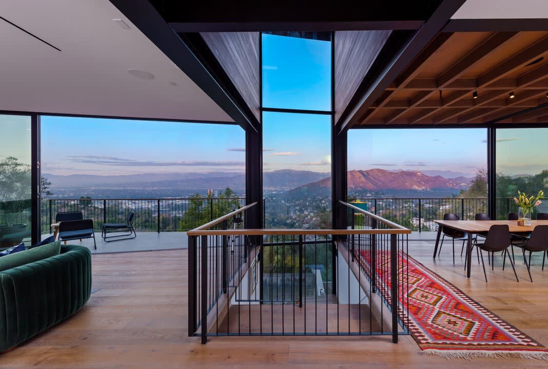 Hollywood Hills - Pyramid Place | PLG Estates Inc