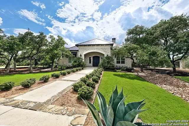 Strait Luxury | Texas, Boerne Real Estate Agents