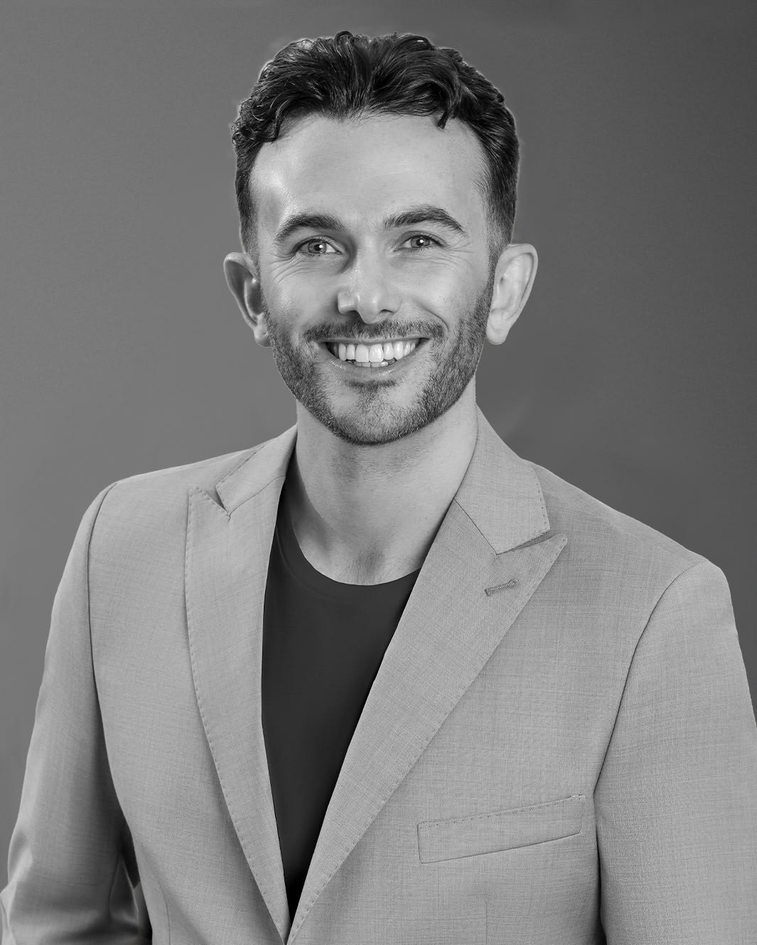 Associates | Carolwood | Beverly Hills Real Estate Agents