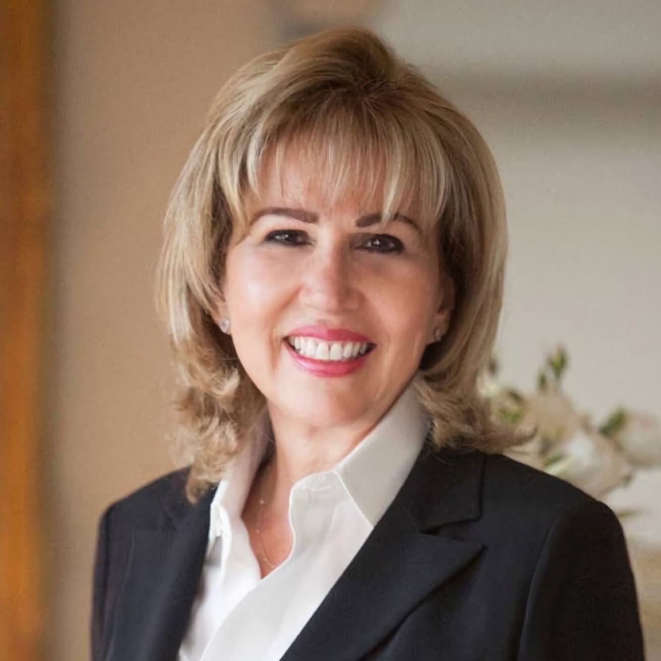 About Myra Nourmand | Beverly Hills Real Estate