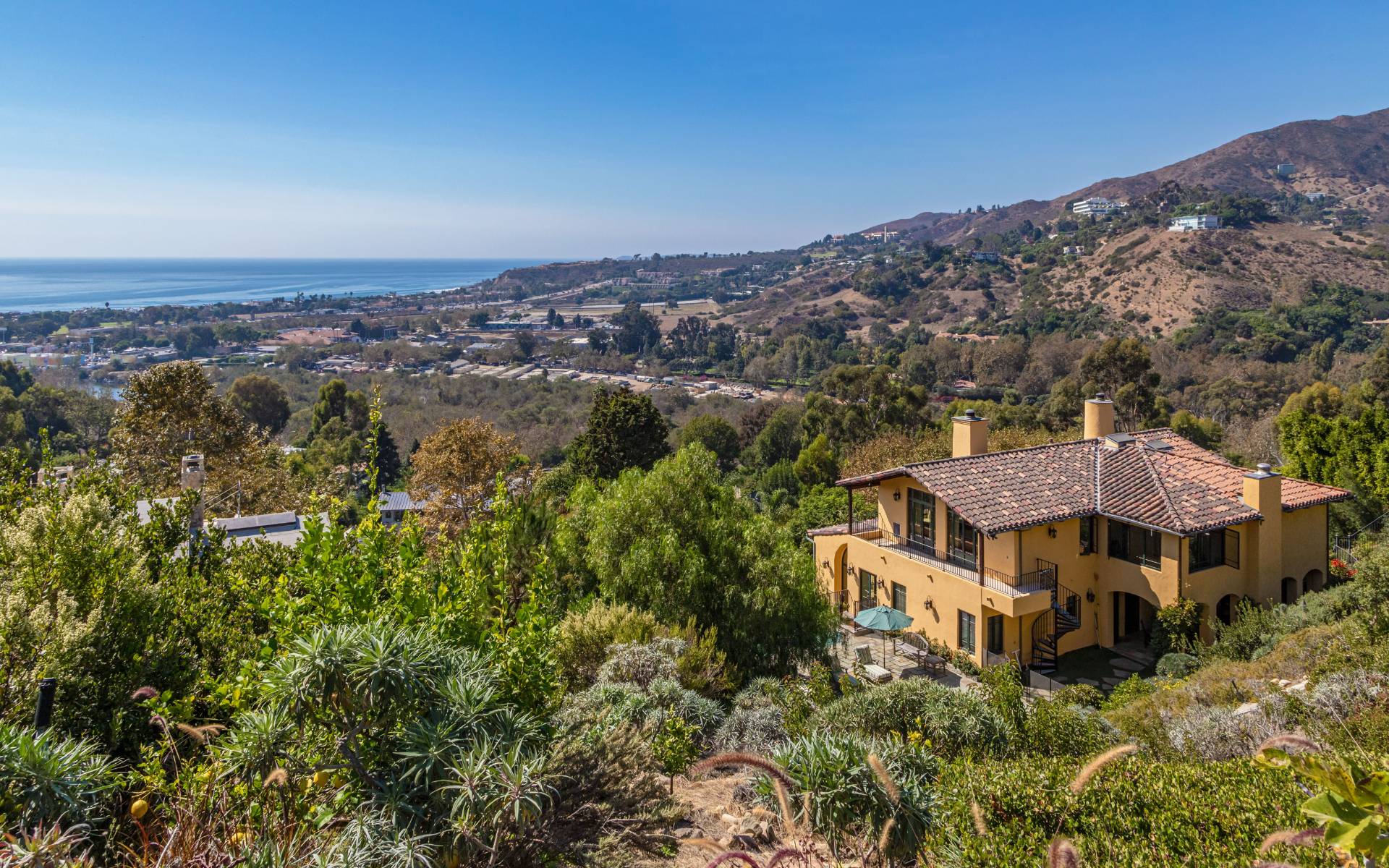 Serra Retreat Ocean View Estate | Malibu, CA 90265 | Irene Dazzan ...