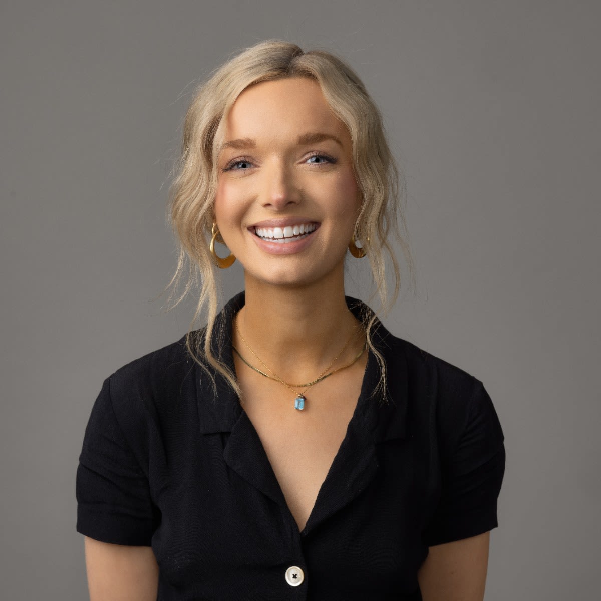 About Kayla Jones | The Dirk Hmura Team