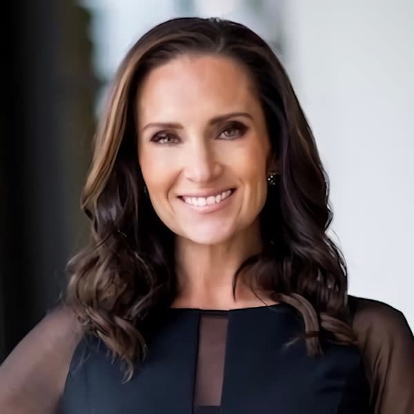 About Alicia Brooks | Western Chicago Suburbs Expert