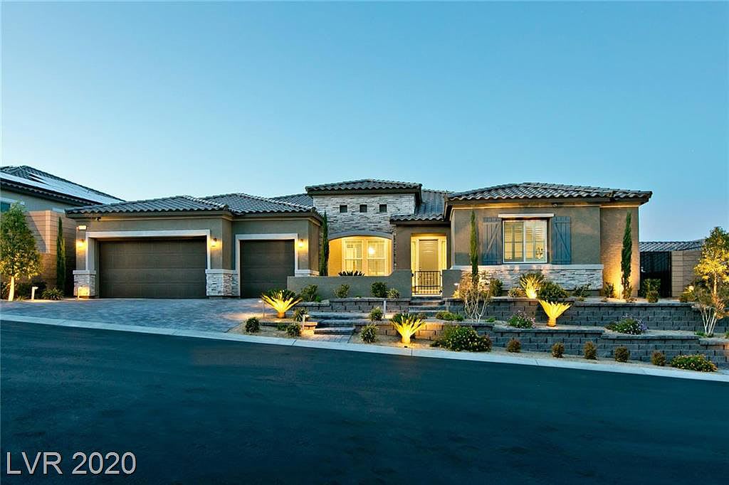 Carlos E. Moya | Las Vegas Real Estate Agent