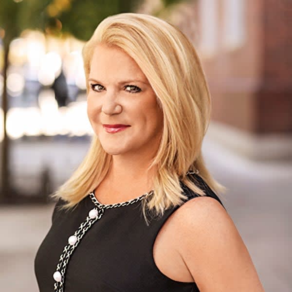 About Kerin Kelly | The Kristine Livadas Team