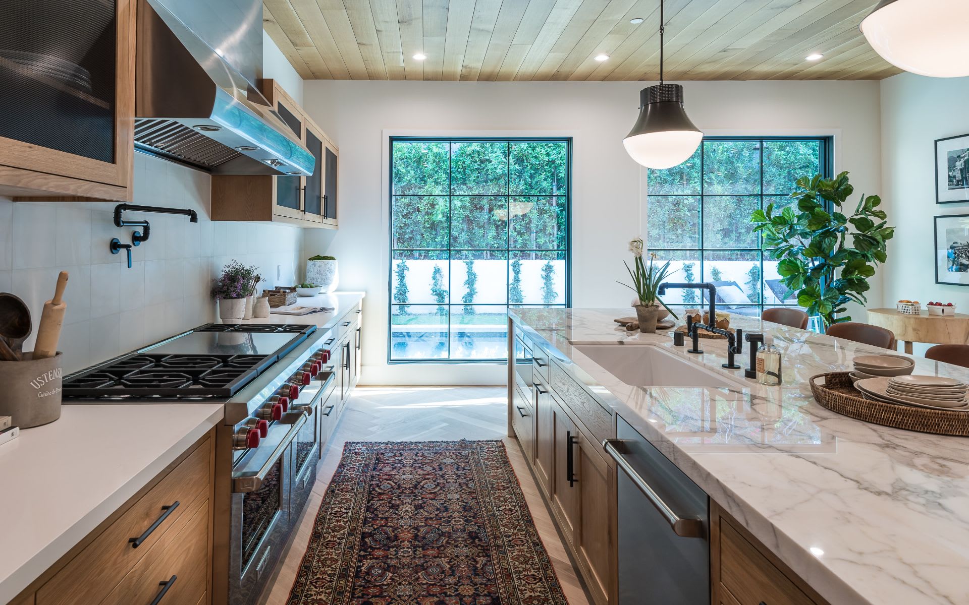 Featured Properties | Ann Howarth