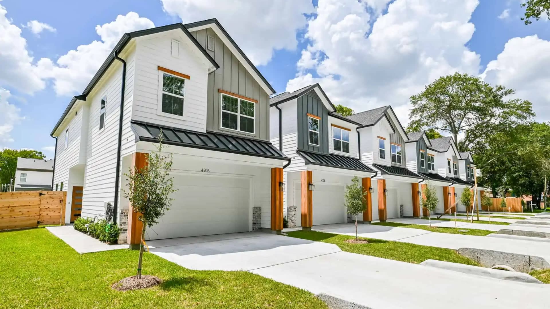 Buy, Sell & Build in Houston