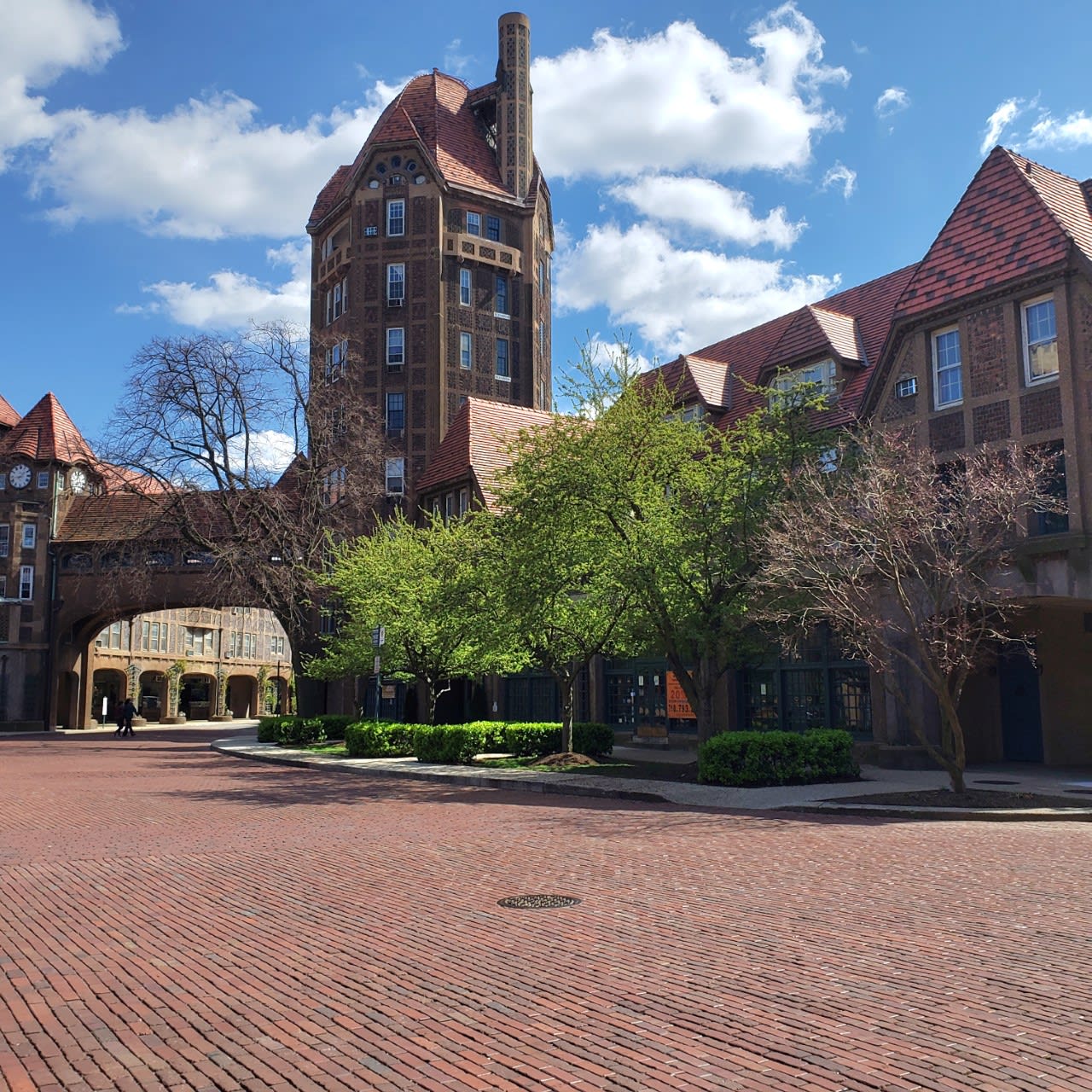 Forest Hills Homes For Sale | Alan Mann
