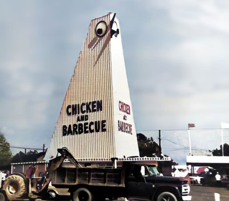 The Big Chicken: Marietta's Quirky Landmark with a Story to Tell.