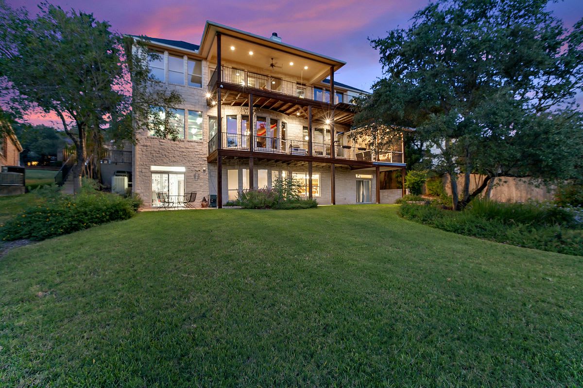 Jester/Canyon Ridge | Susan Barringer | Austin Real Estate Agent