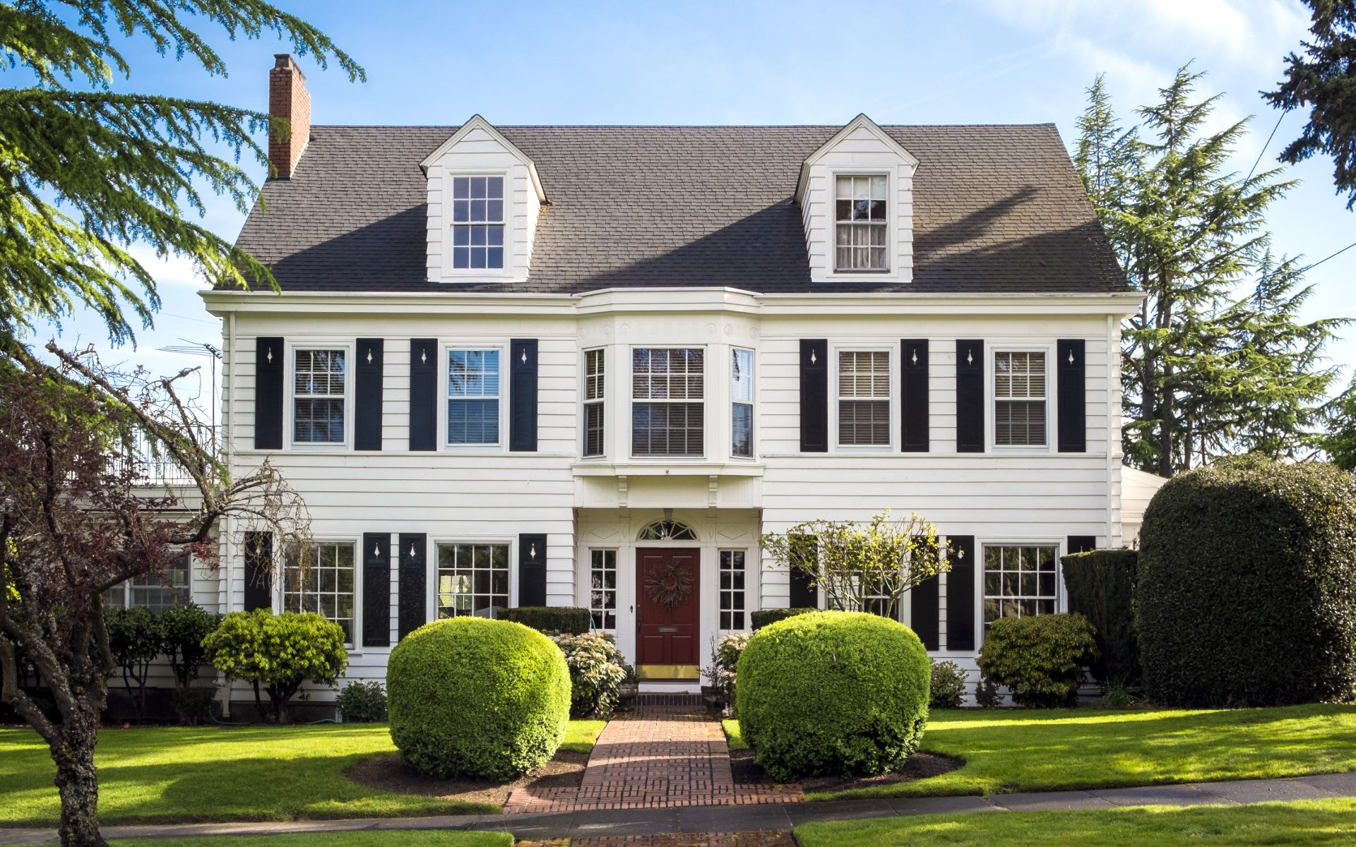 Featured Properties | The Galluzzo Team | Long Island Real Estate Experts