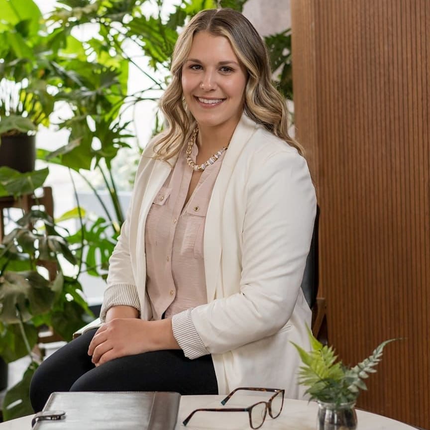 About Sara Stepanski