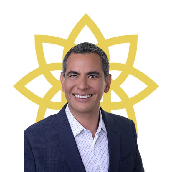 About Oscar Chavez | Newport Beach Real Estate