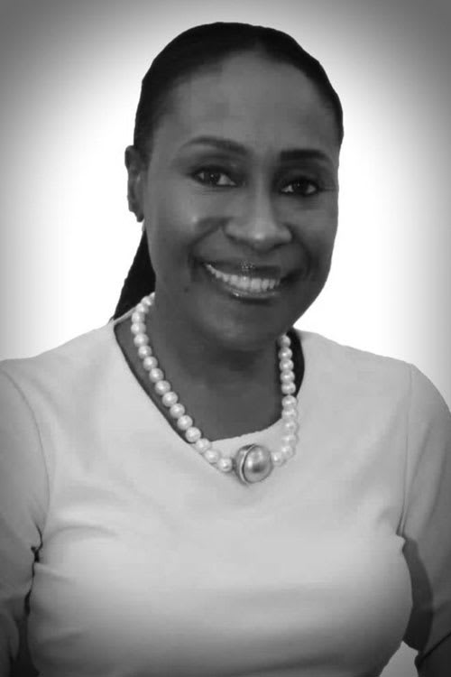 Meet the Team | Nassau Real Estate Experts | Bond Bahamas