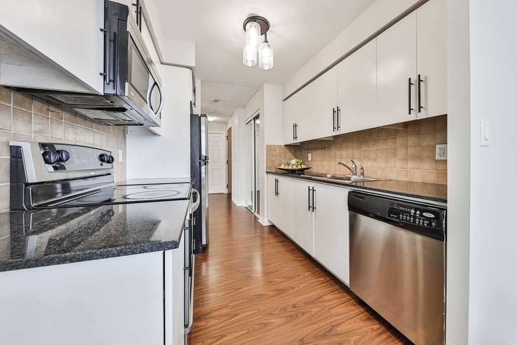 310 Burnhamthorpe Road W #1206Mississauga