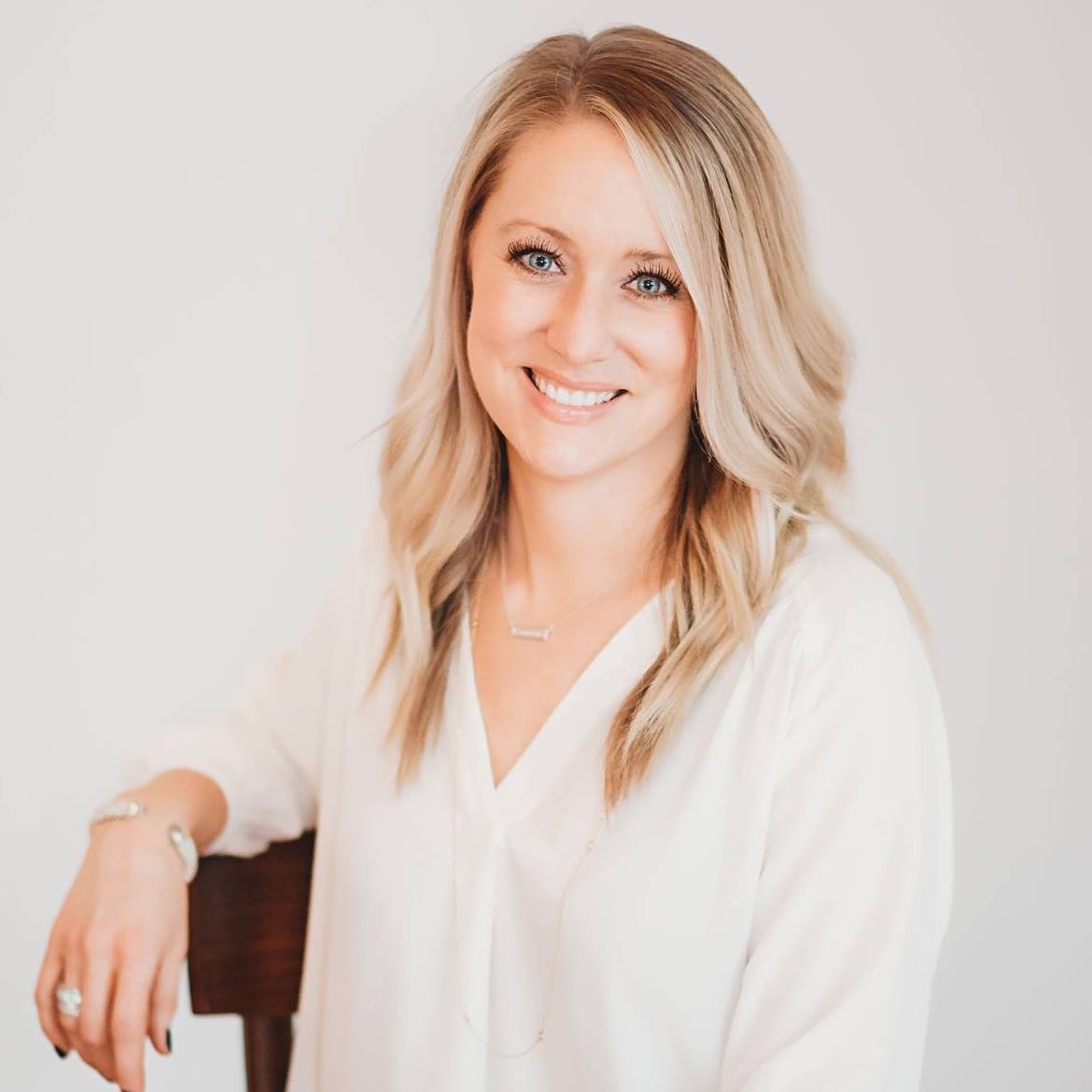 Meet the Agents | Sarah Leonard Team