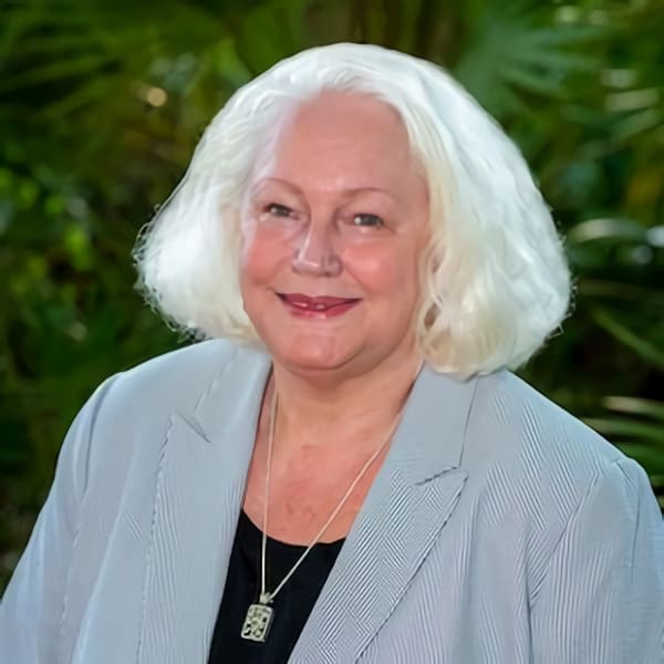 About Jenine Meyer | Southwest Florida Real Estate Experts | The Meyer Team