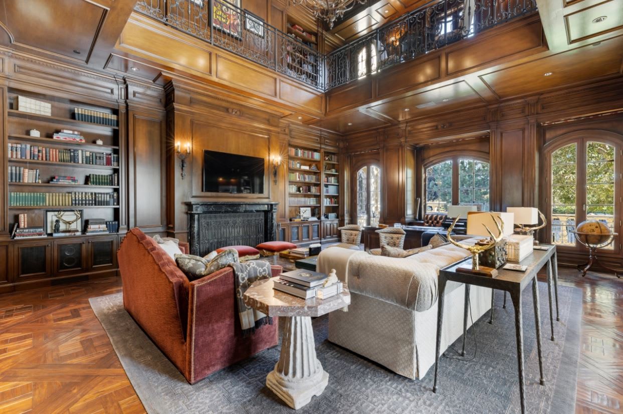 Buyer of Heather Dubrow's Newport Chateau Purchases Mark Wahlberg's $55 ...
