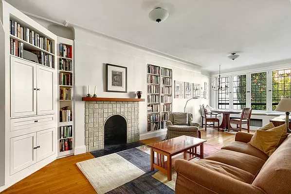 29 Perry Street Unit: 3R