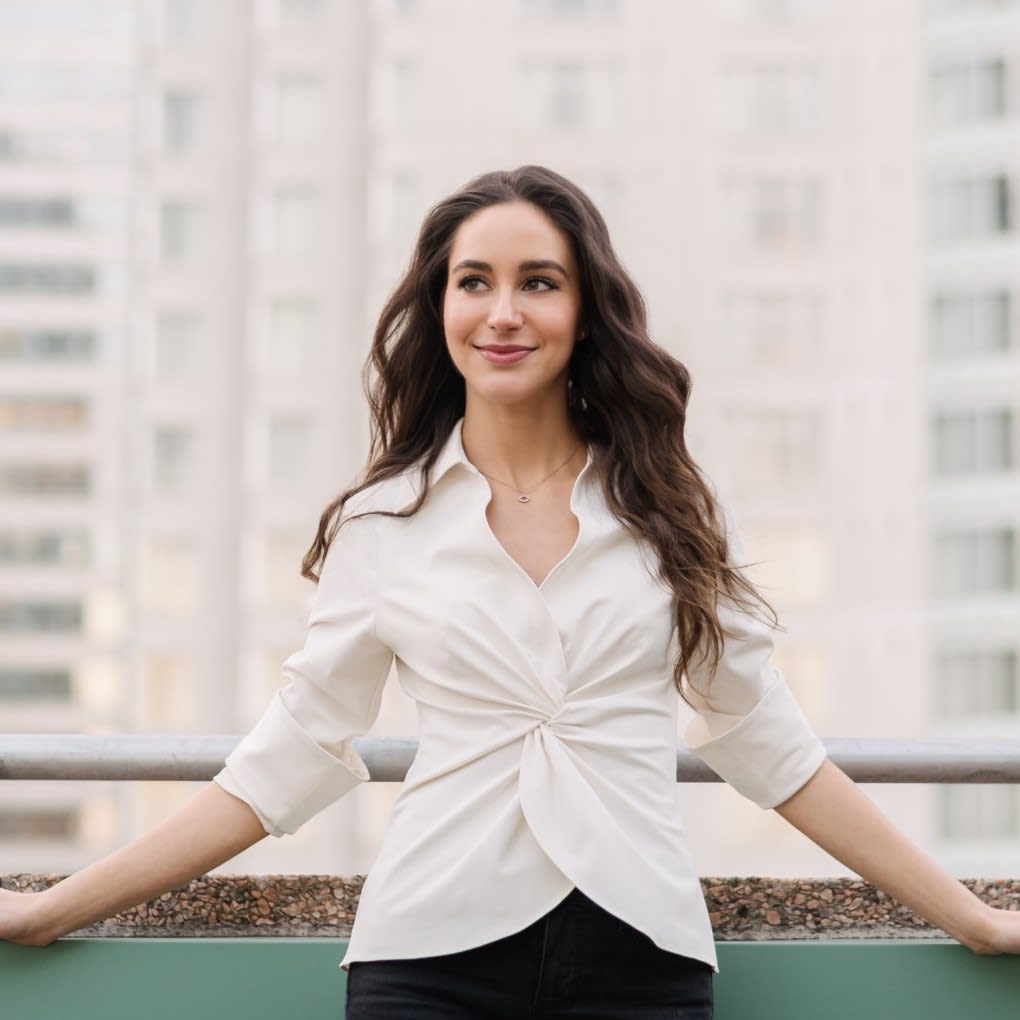 Selin Yasar | Toronto and Ontario Real Estate Agent Expert