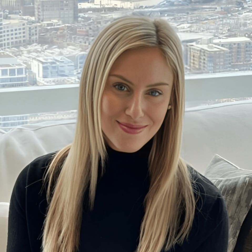 Nicole Kallas - Your Pathfinder to Your Home in Arizona