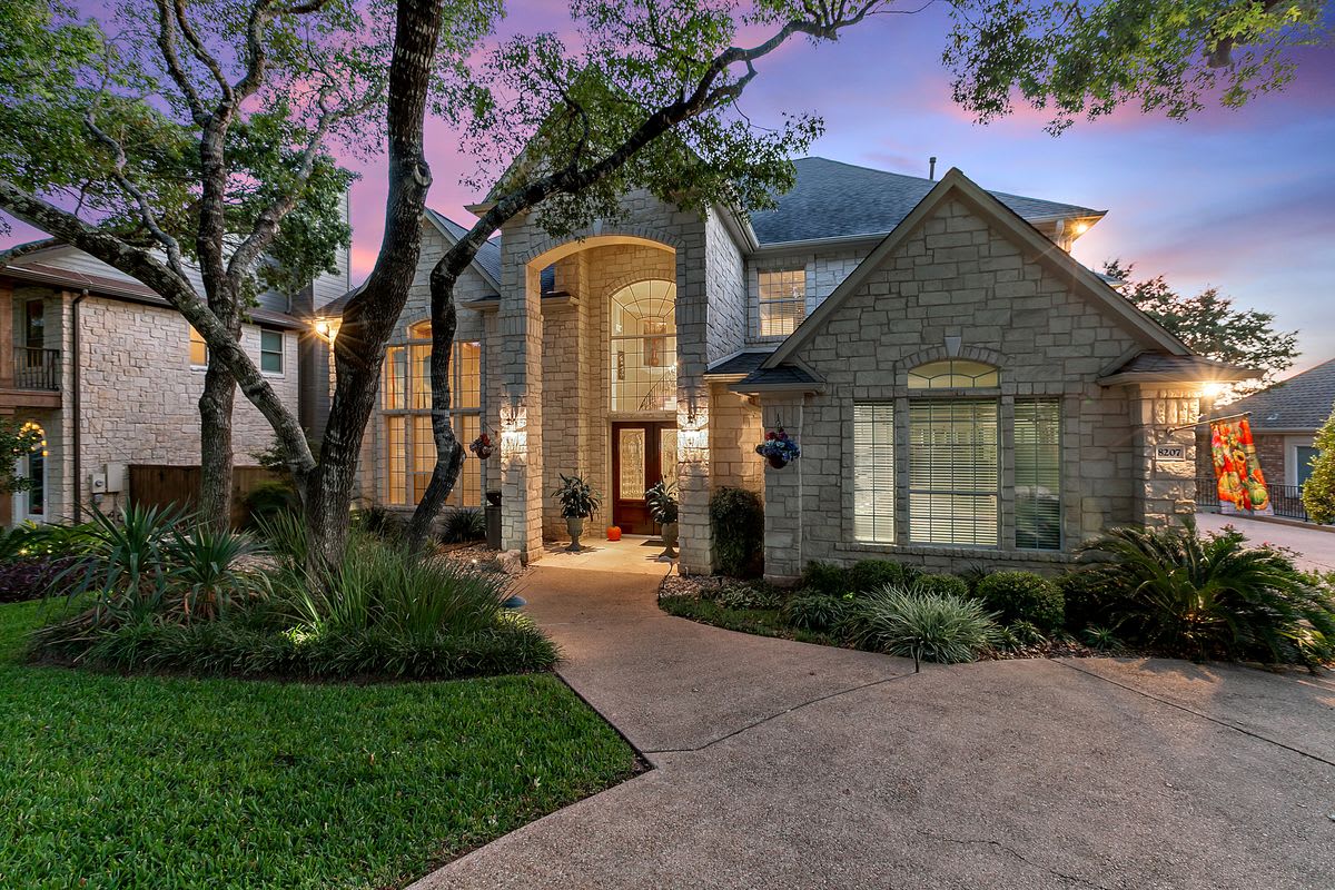 Jester/Canyon Ridge | Susan Barringer | Austin Real Estate Agent