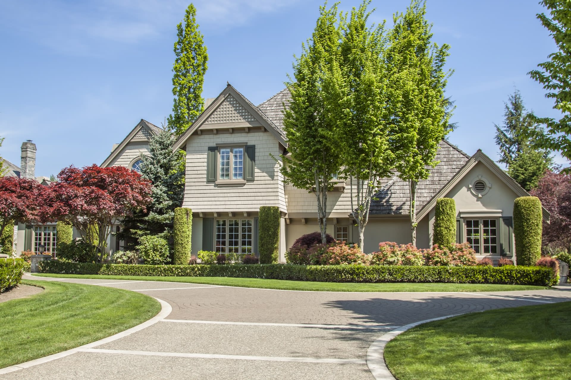 About Richa Garg | Short Hills Real Estate Agent